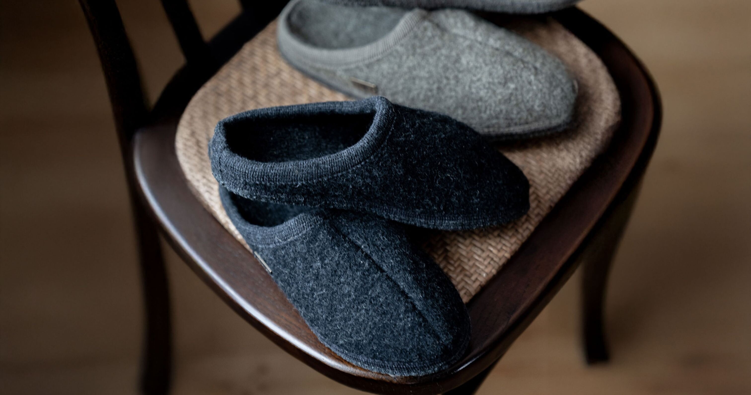 Ulle.com - Värmande ulltofflor för hela familjen